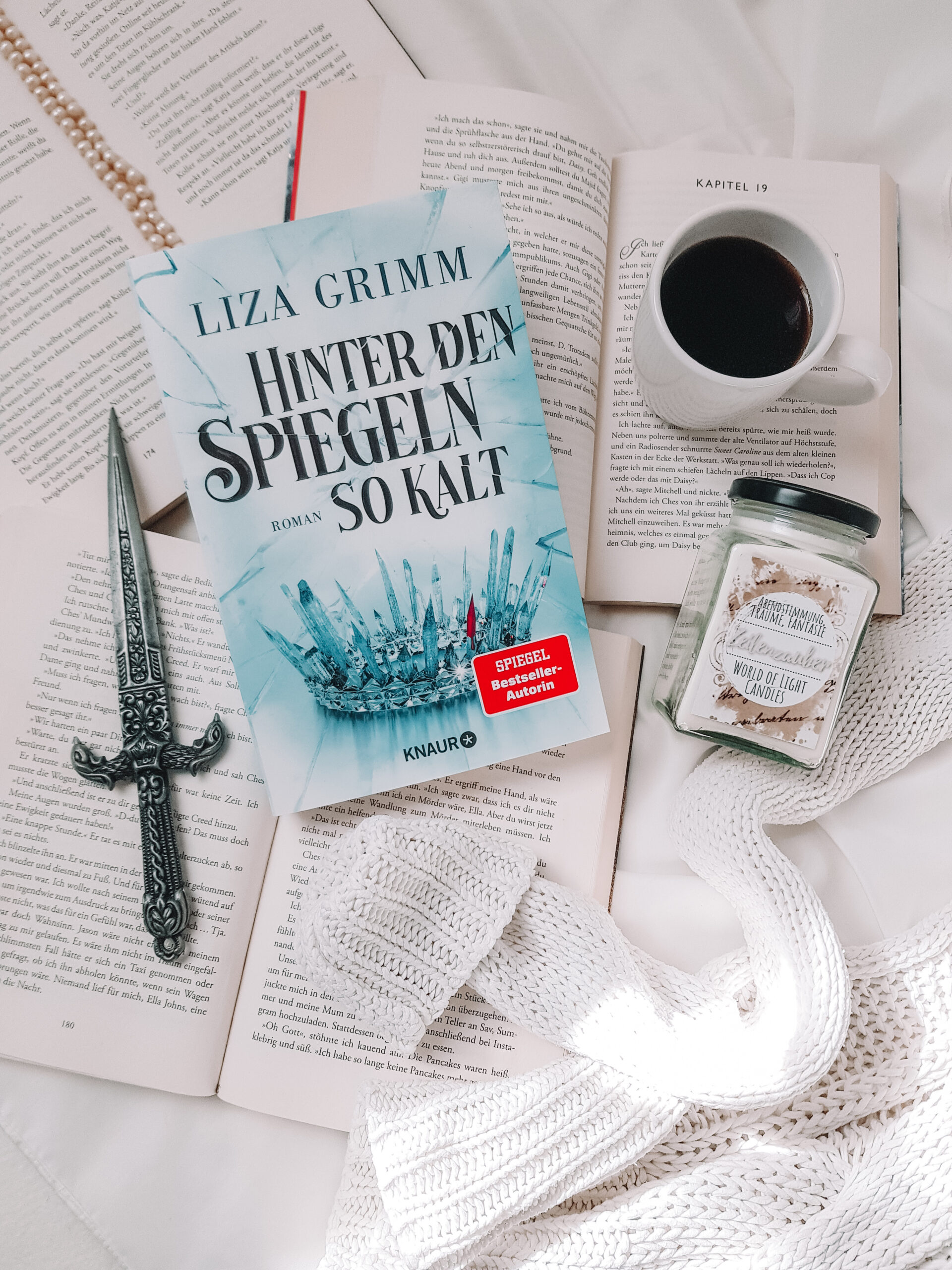 Liza Grimm - Hinter den Spiegeln so kalt – magischemomentefuermich.de