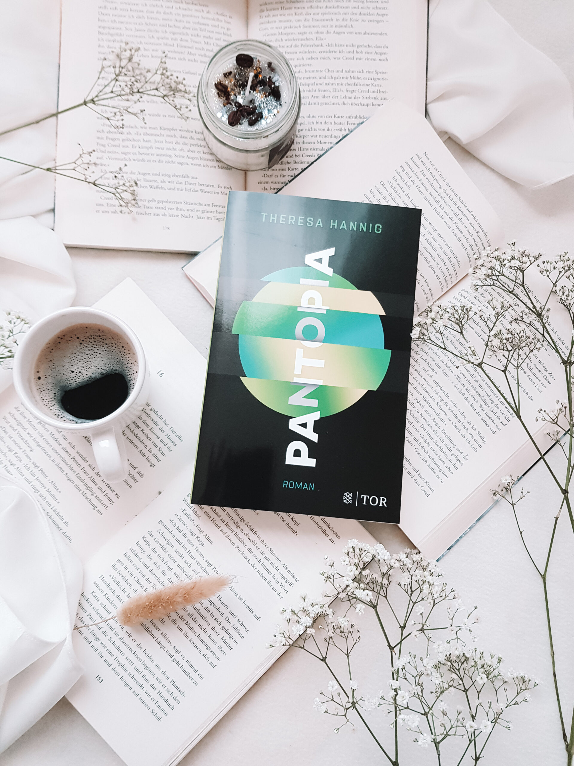 Theresa Hannig - Pantopia – magischemomentefuermich.de